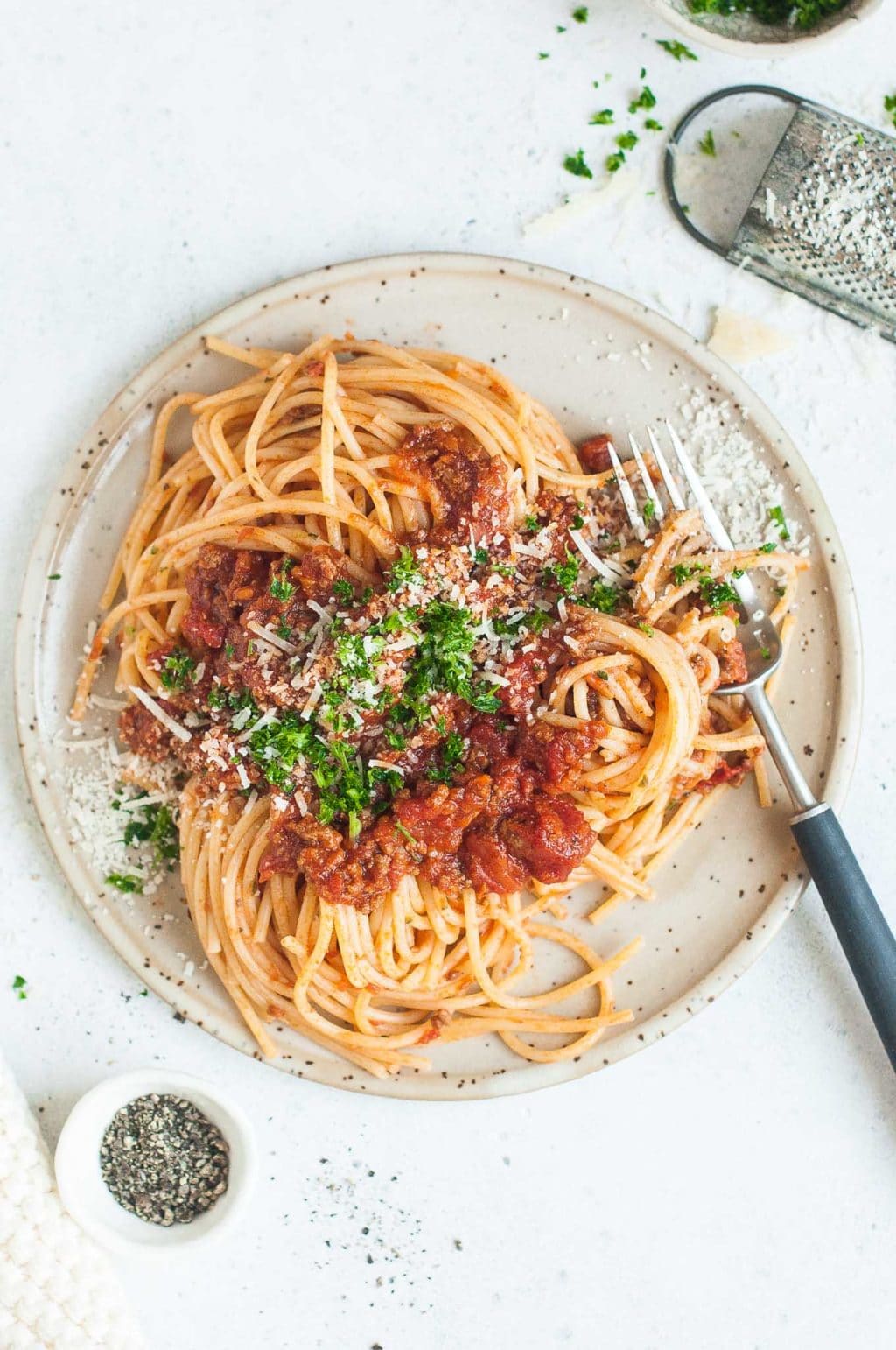 Spaghetti Bolognese with step-by-step photos | Eat, Little Bird