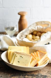 How to Make Raclette - Tips for the Perfect Raclette Dinner | Eat ...