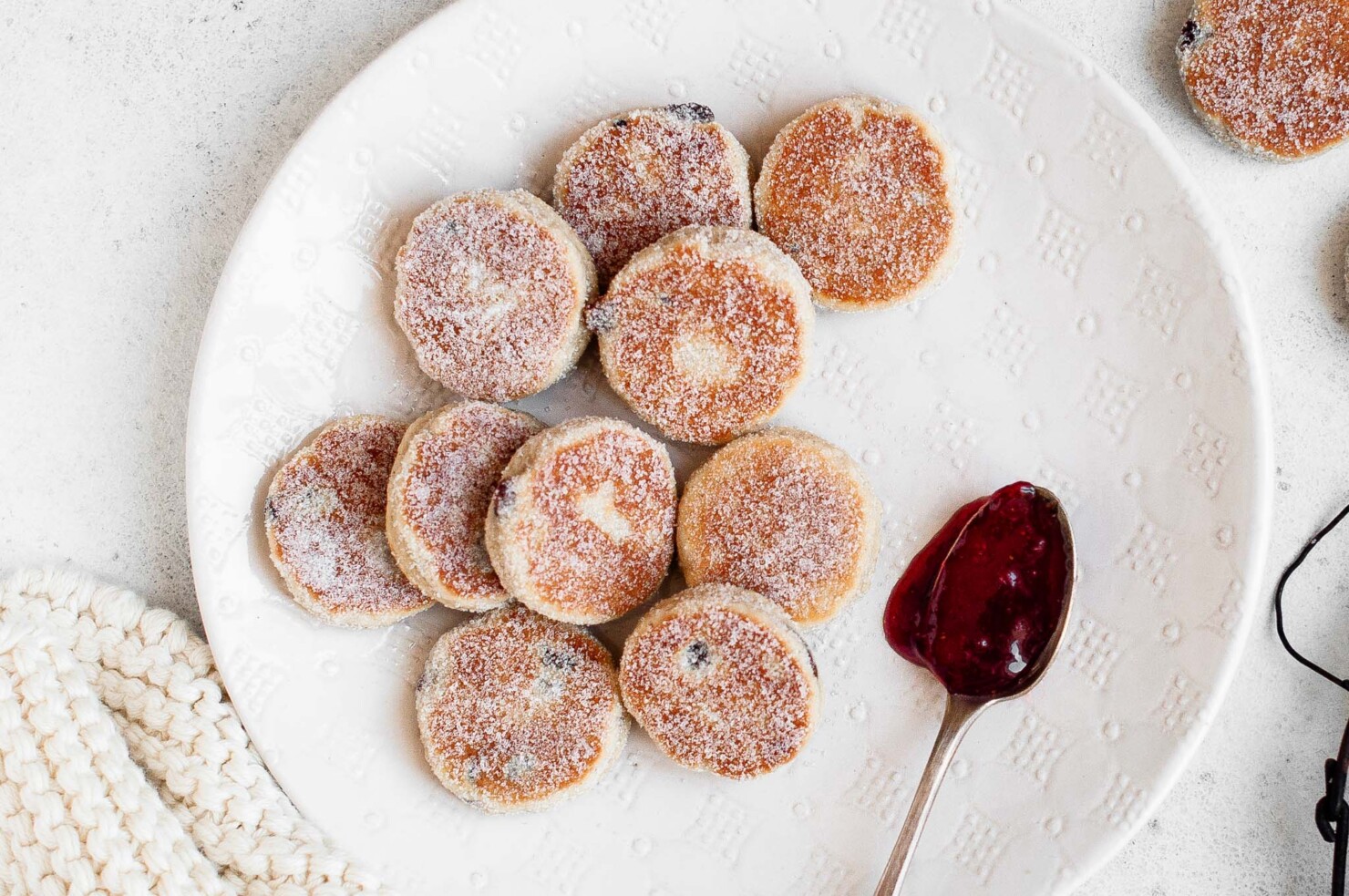 Welsh Cakes recipe with step-by-step photos | Eat, Little Bird
