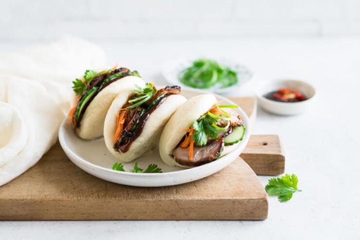Sticky Pork Bao Buns with step-by-step photos | Eat, Little Bird