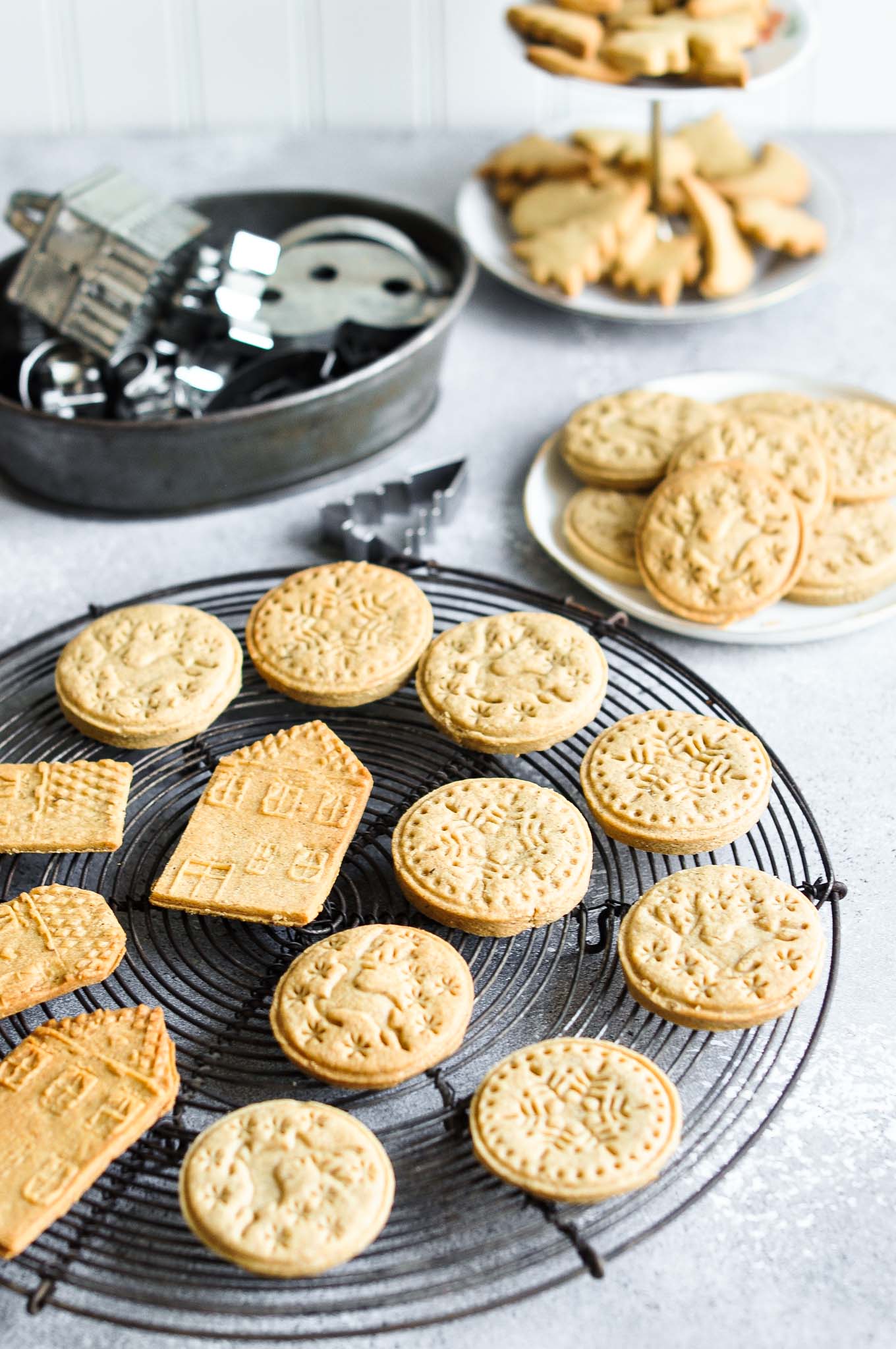 Gingerbread Sablé Cookies – Eat, Little Bird