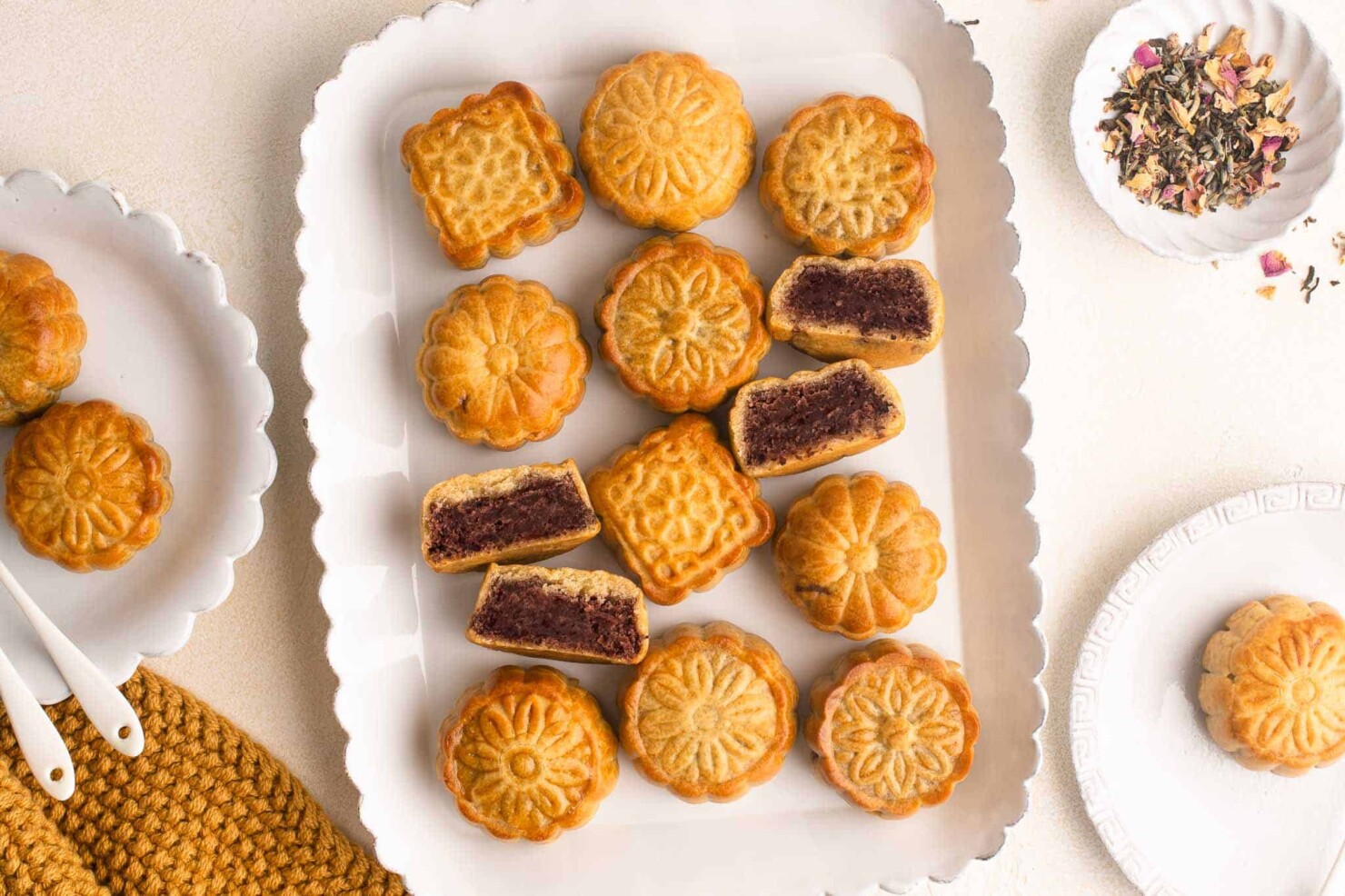 Red Bean Mooncakes with step-by-step photos | Eat, Little Bird