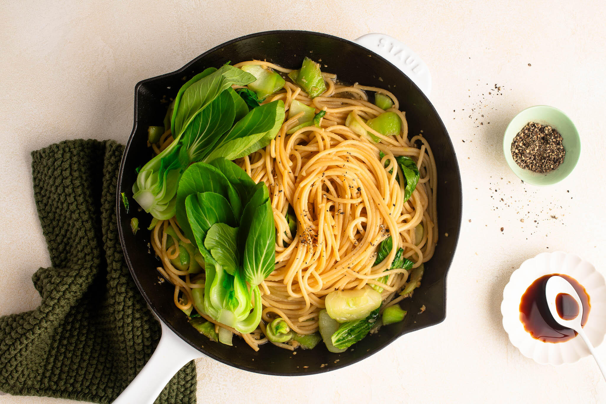 Spaghetti with Bok Choy with step-by-step photos | Eat, Little Bird